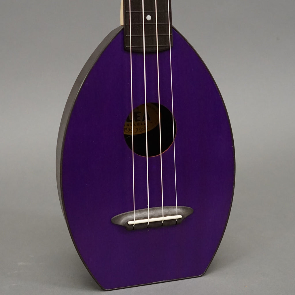 Flea Amethyst – Dusty Strings