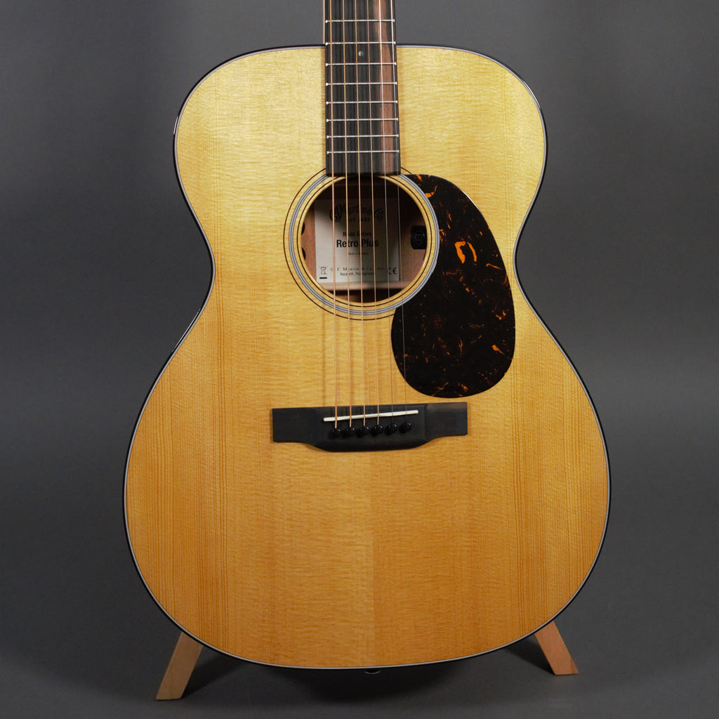 Martin 000E Retro Plus – Dusty Strings