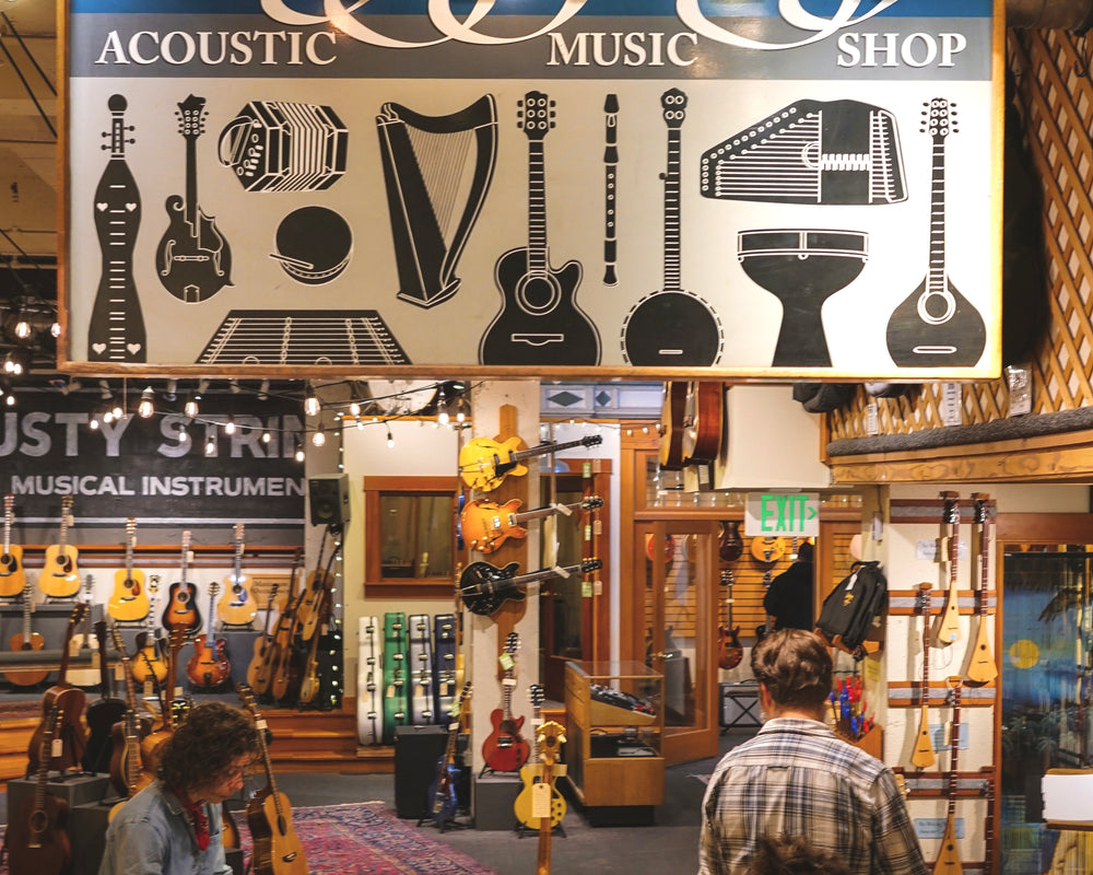 Dusty Strings | Seattle Music Store & School